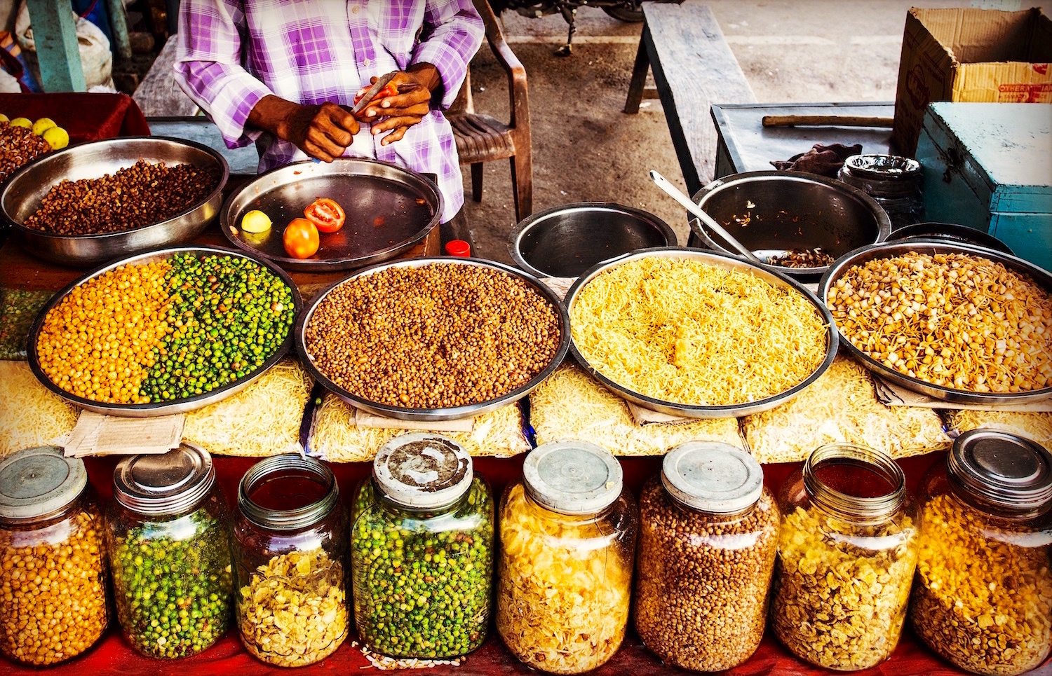 streetside food vendor – The Departure Lounge