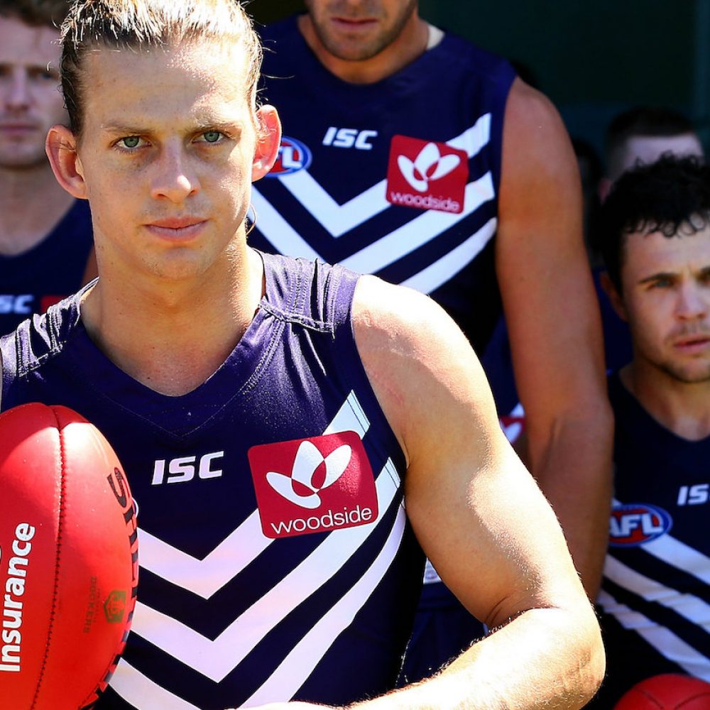 nathan-fyfe – The Departure Lounge