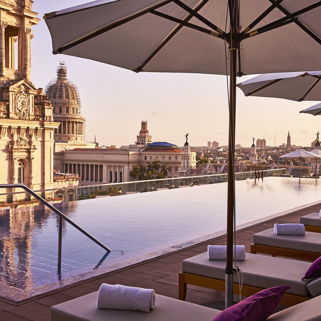 kempinski Rooftop Pool sunrise – The Departure Lounge
